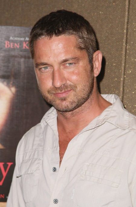 Gerard Butler a Javier Bardem na piatok | Pikosky.sk