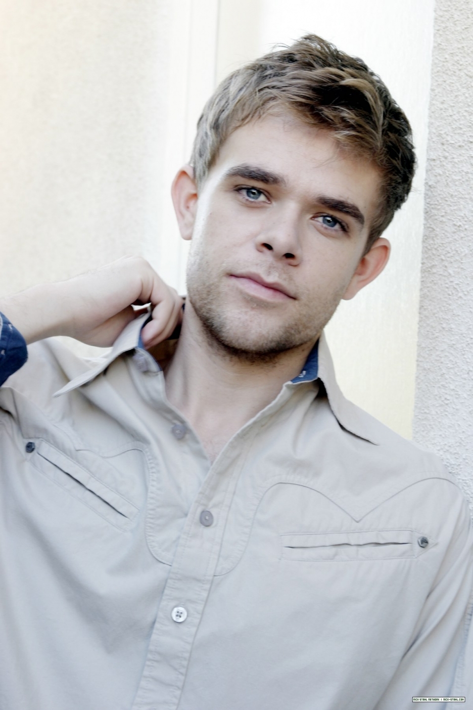 Nick Stahl je v lese | Pikosky.sk